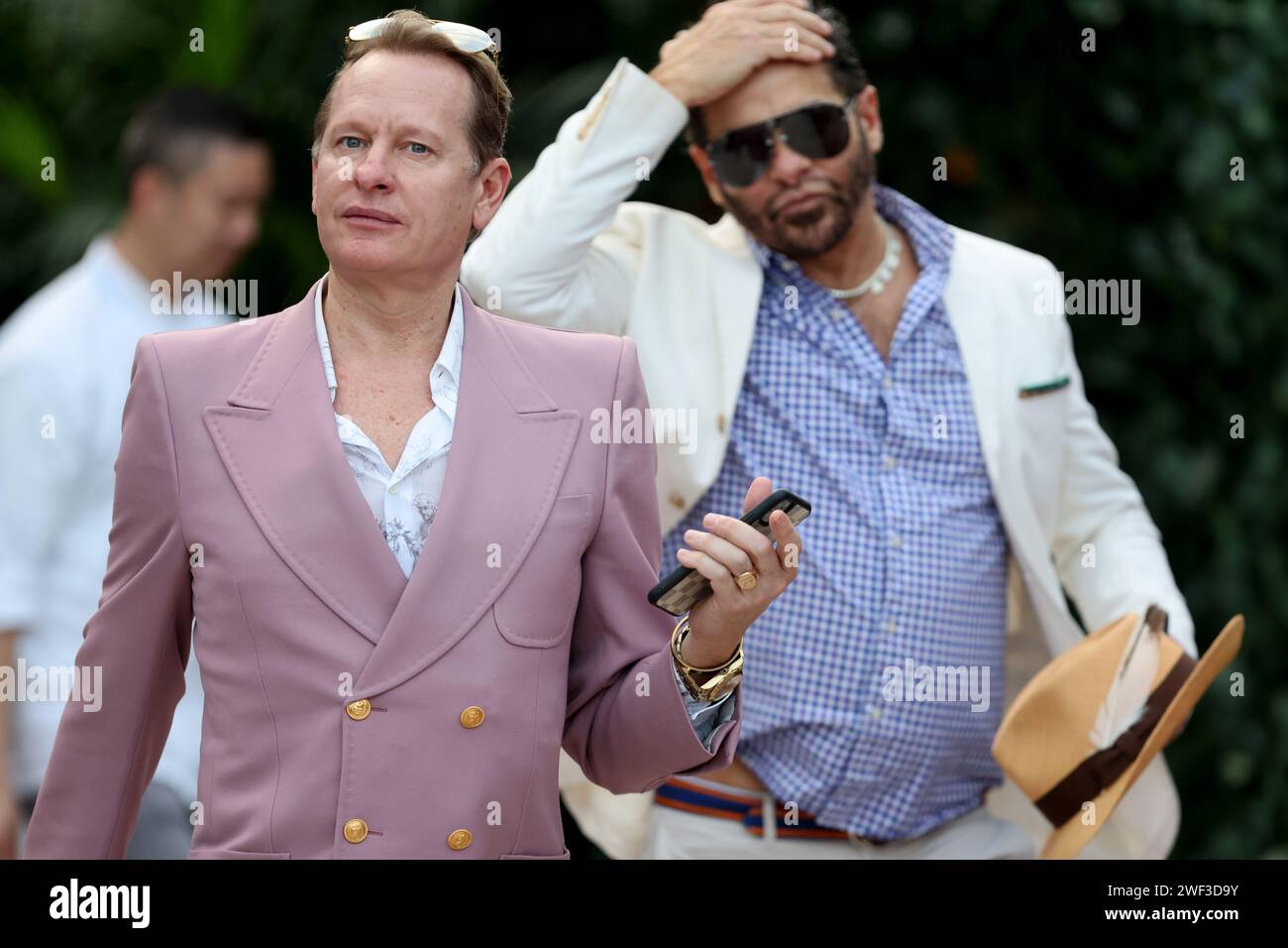Hallandale, Florida, USA. 27th Jan, 2024. Carson Kressley and John ...