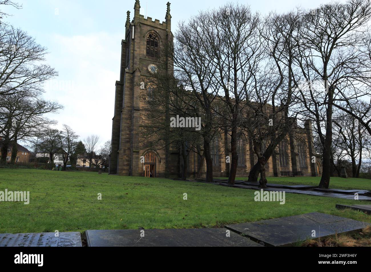 Pudsey parish church hi-res stock photography and images - Alamy