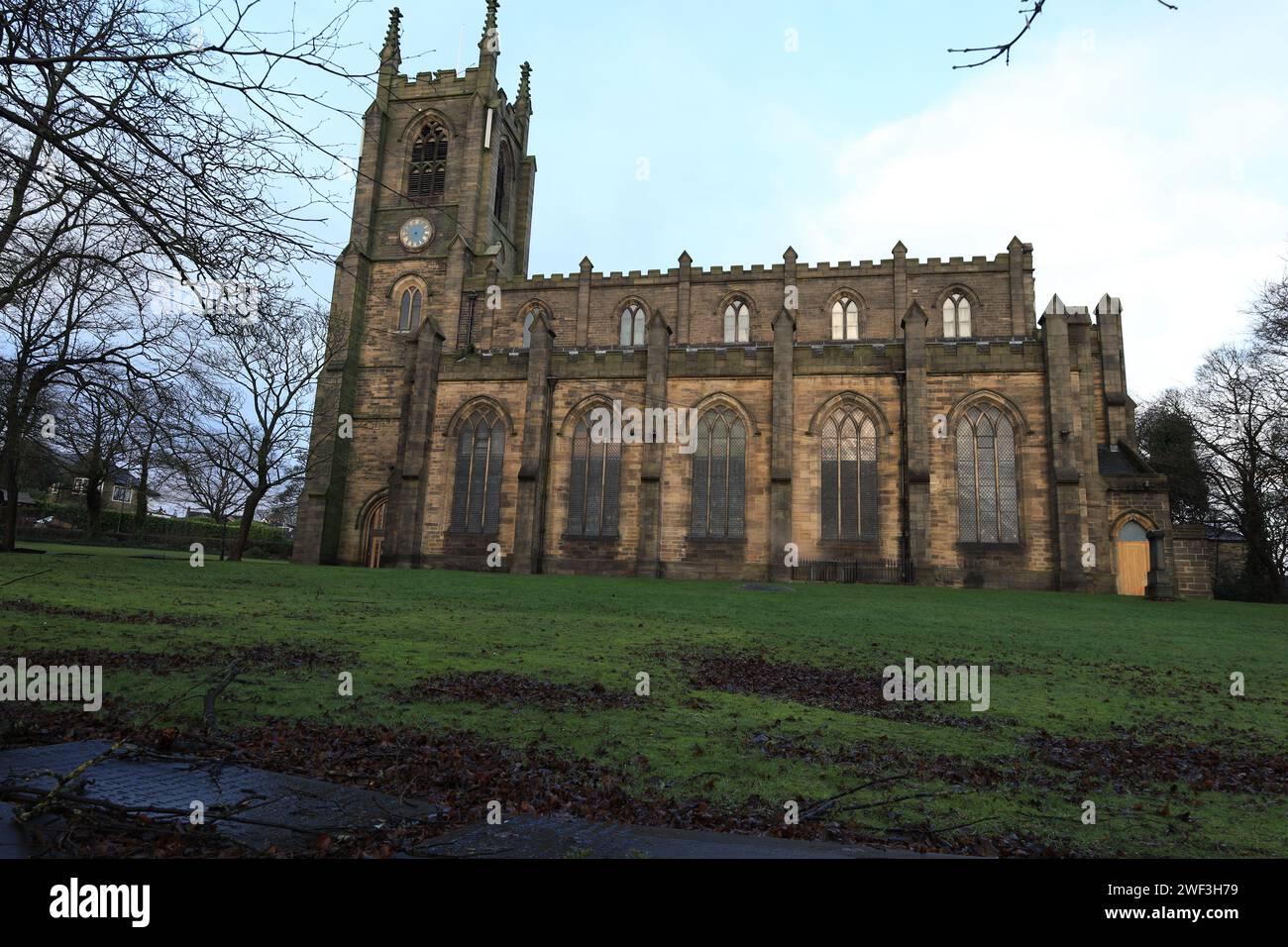 Pudsey parish church hi-res stock photography and images - Alamy