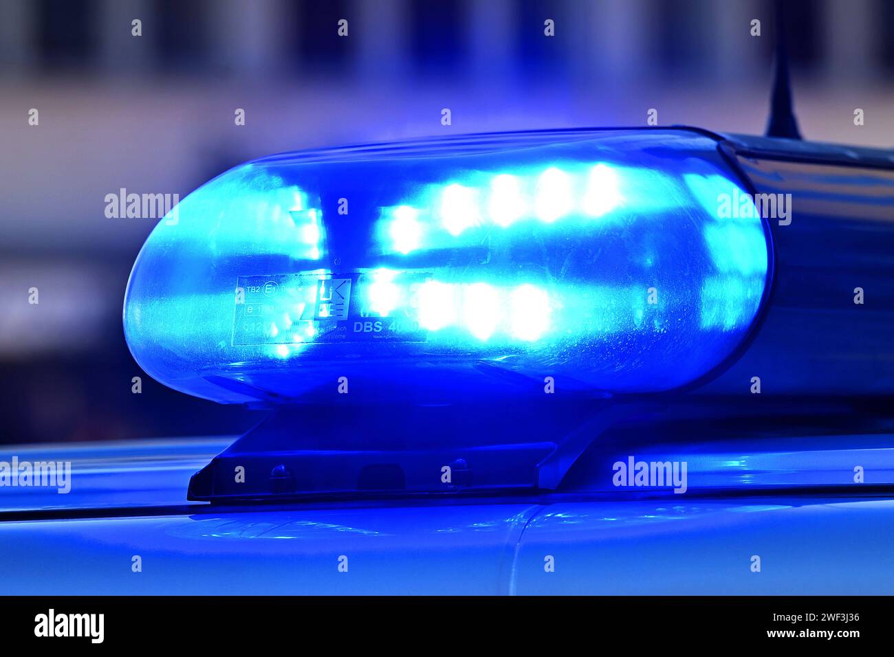 Themenbild Polizeieinsatz,Blaulicht,Polizeilicht. *** theme picture ...