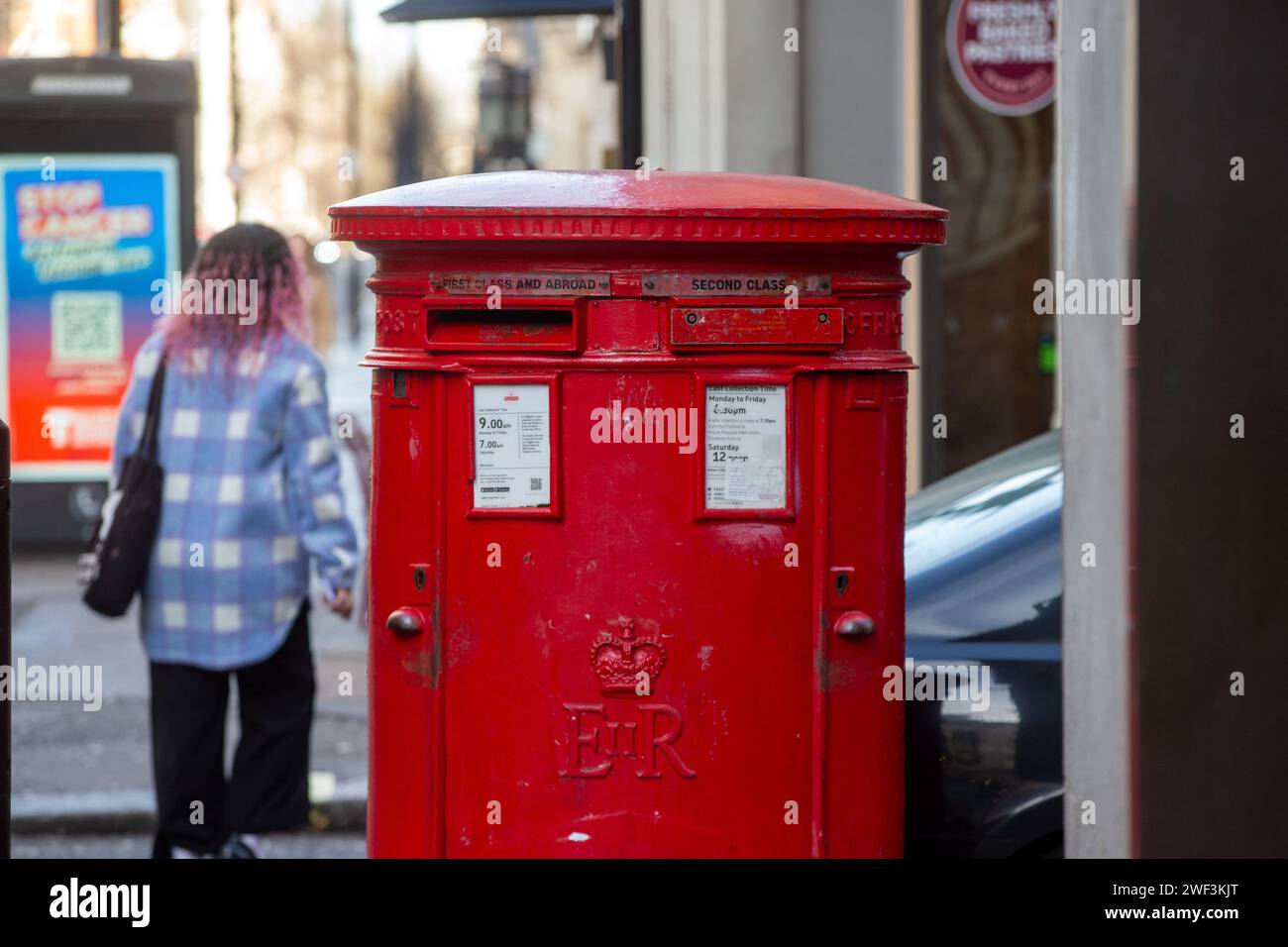 London, England, UK. 28th Jan, 2024. A mailbox in central London ...