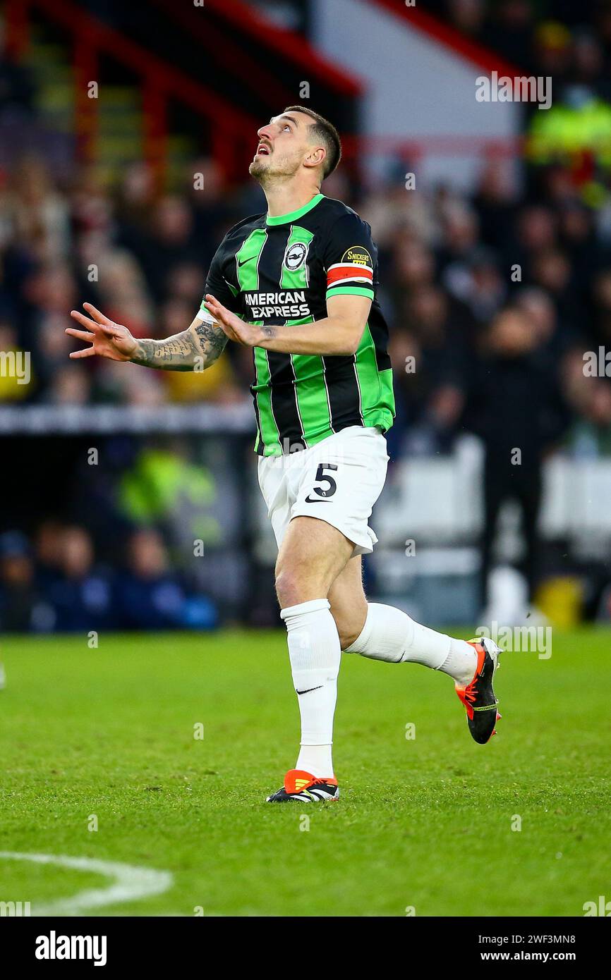 Bramall Lane, Sheffield, England - 27th January 2024 Lewis Dunk (5) of ...