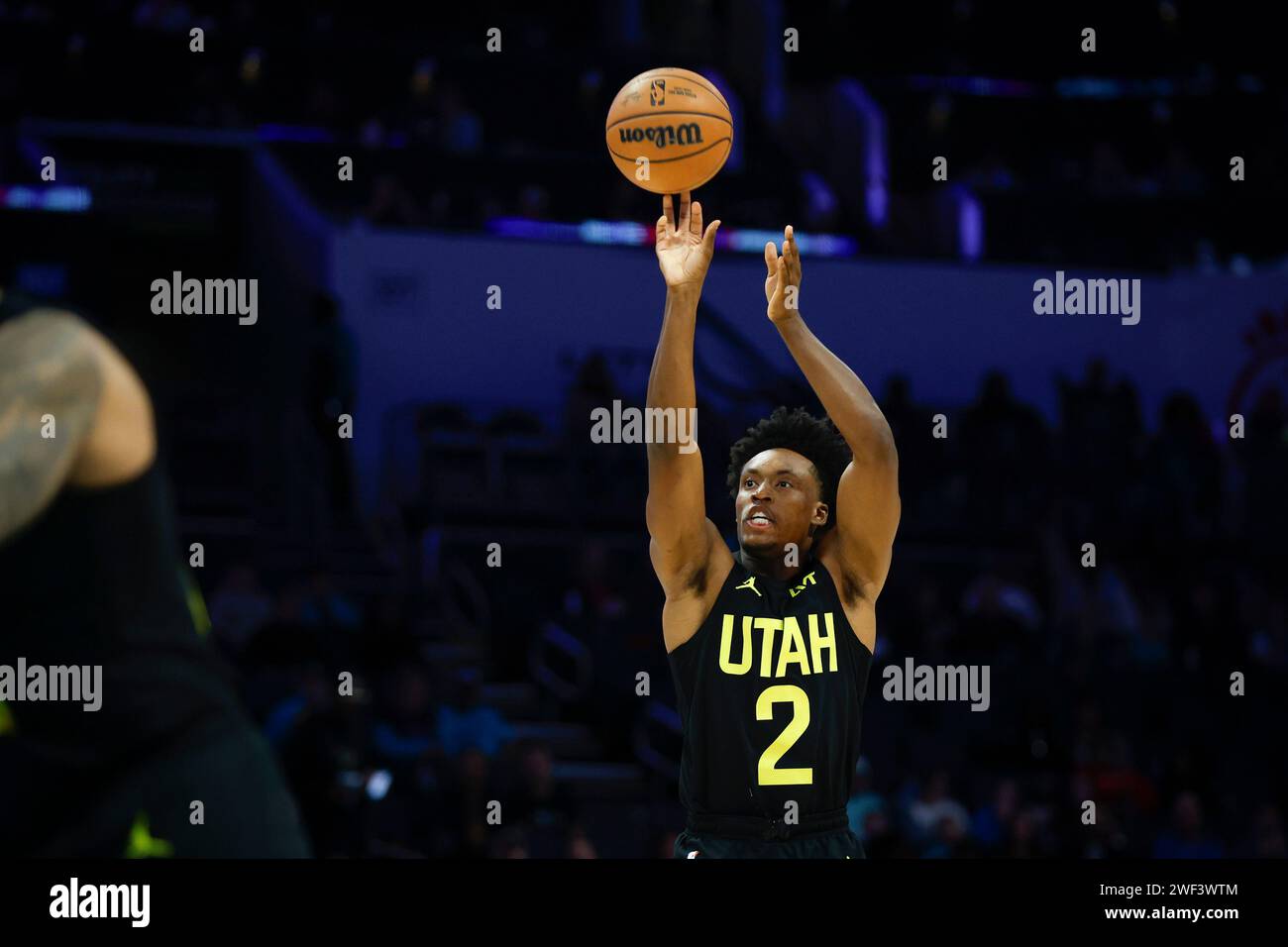 Utah Jazz guard Collin Sexton shoots against the Charlotte Hornets ...
