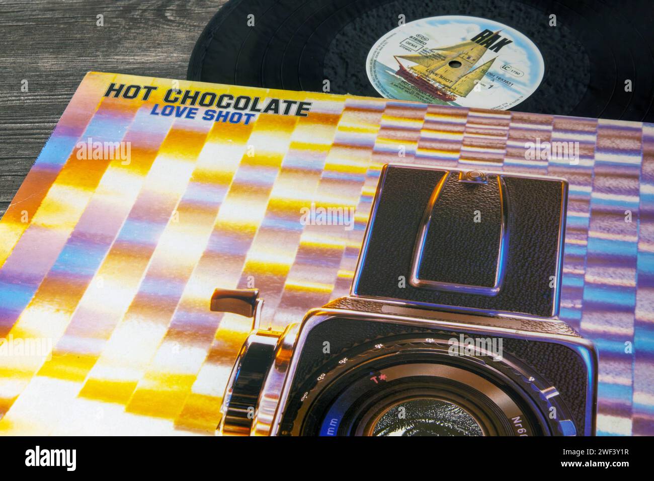 Albums from 1983 hi-res stock photography and images - Alamy
