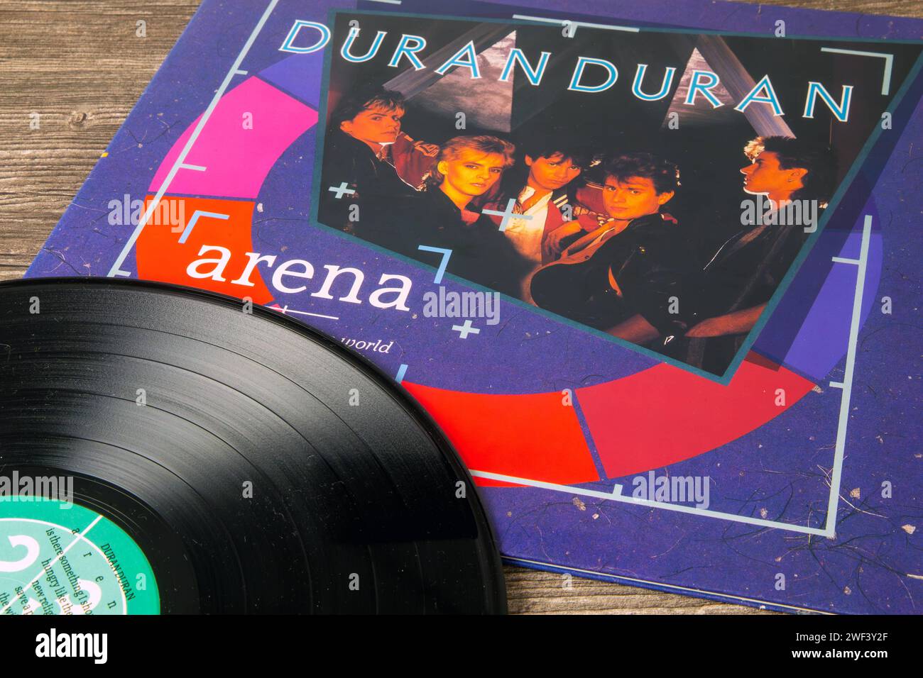 Cover des Albums ARENA der englischen Band DURAN DURAN aus dem Jahr ...