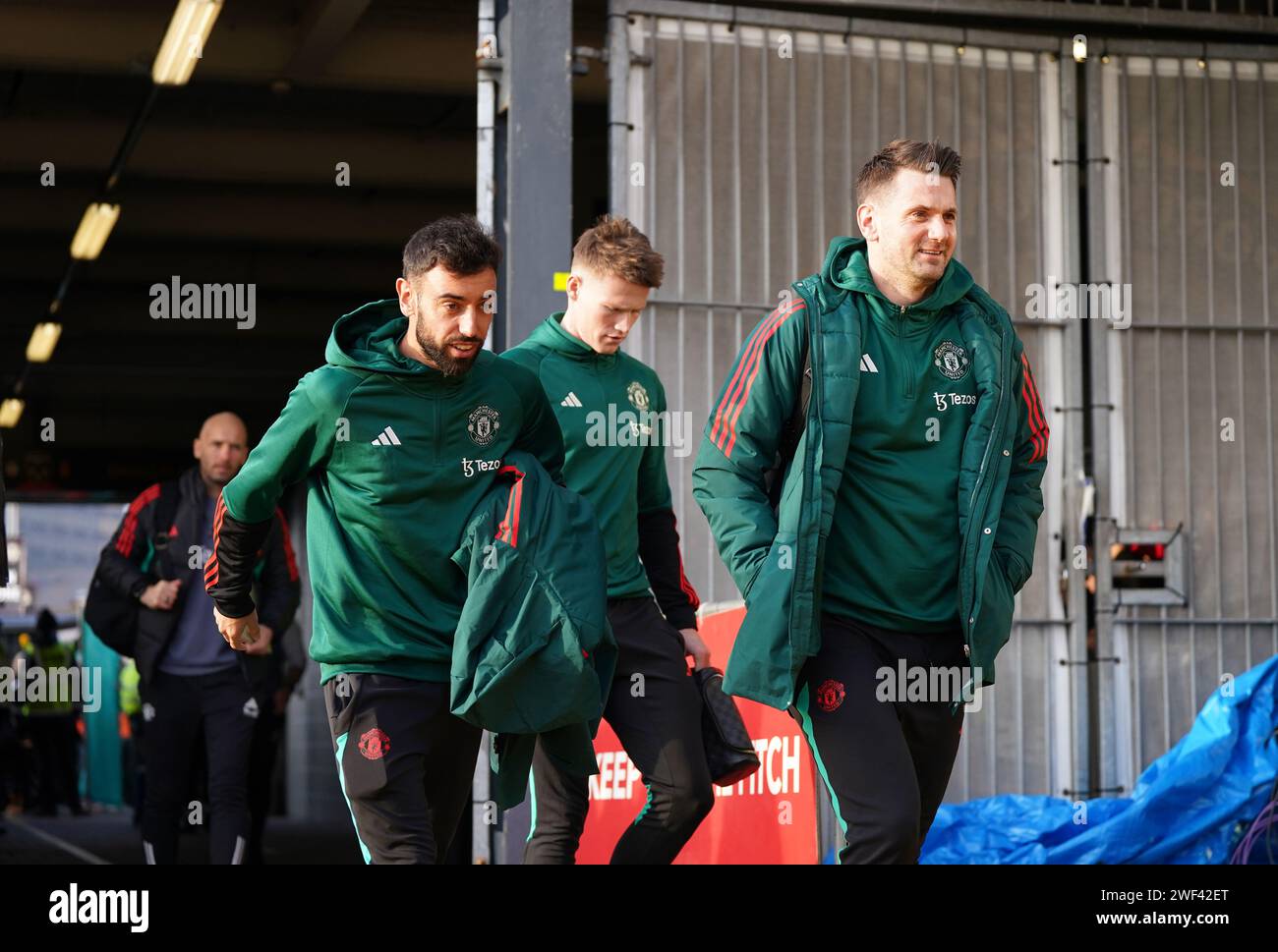 Manchester United's Bruno Fernandes, Scott McTominay, and goalkeeper ...