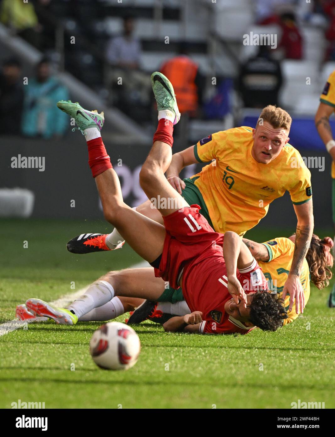 Doha, Qatar. 28th Jan, 2024. Rafael William Struick (front) of ...