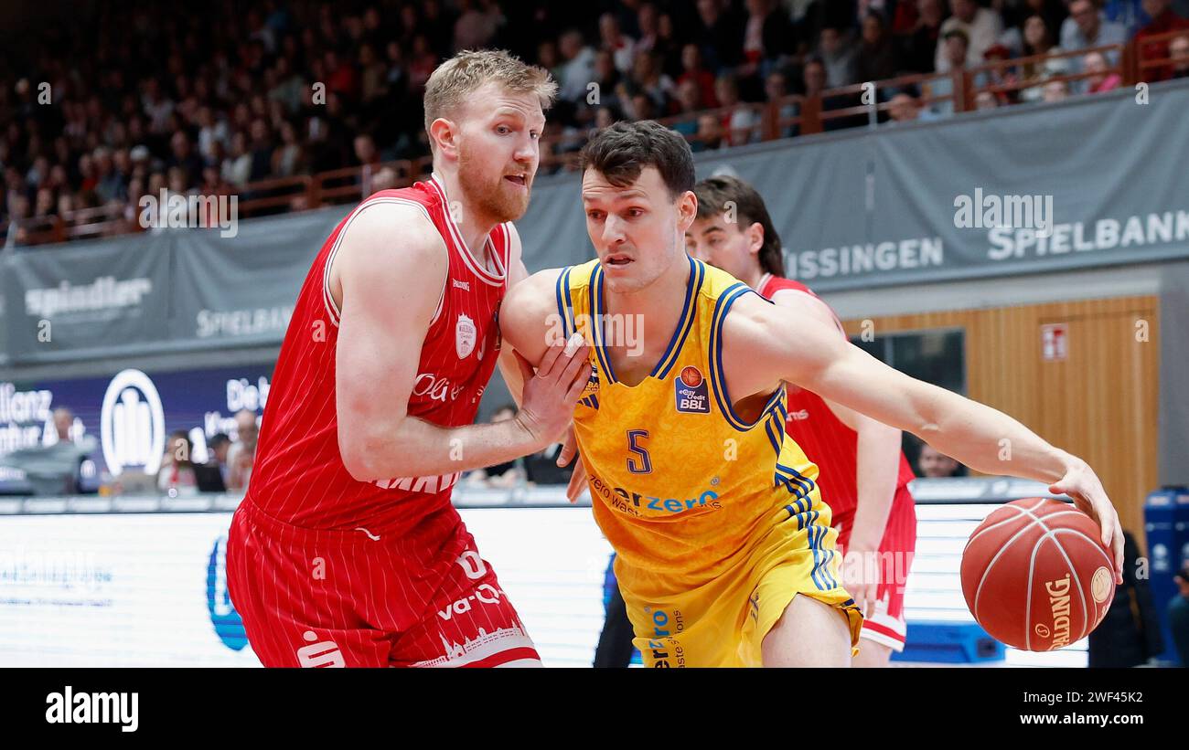 6 und yanni wetzell alba berlin hi-res stock photography and images - Alamy