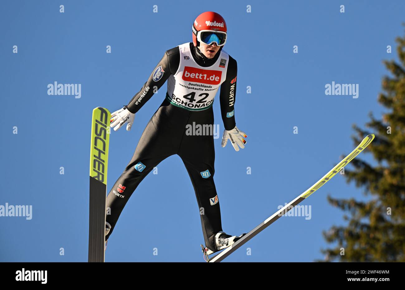 Schonach Im Schwarzwald, Germany. 28th Jan, 2024. Nordic combined: World Cup, men's jumping ...