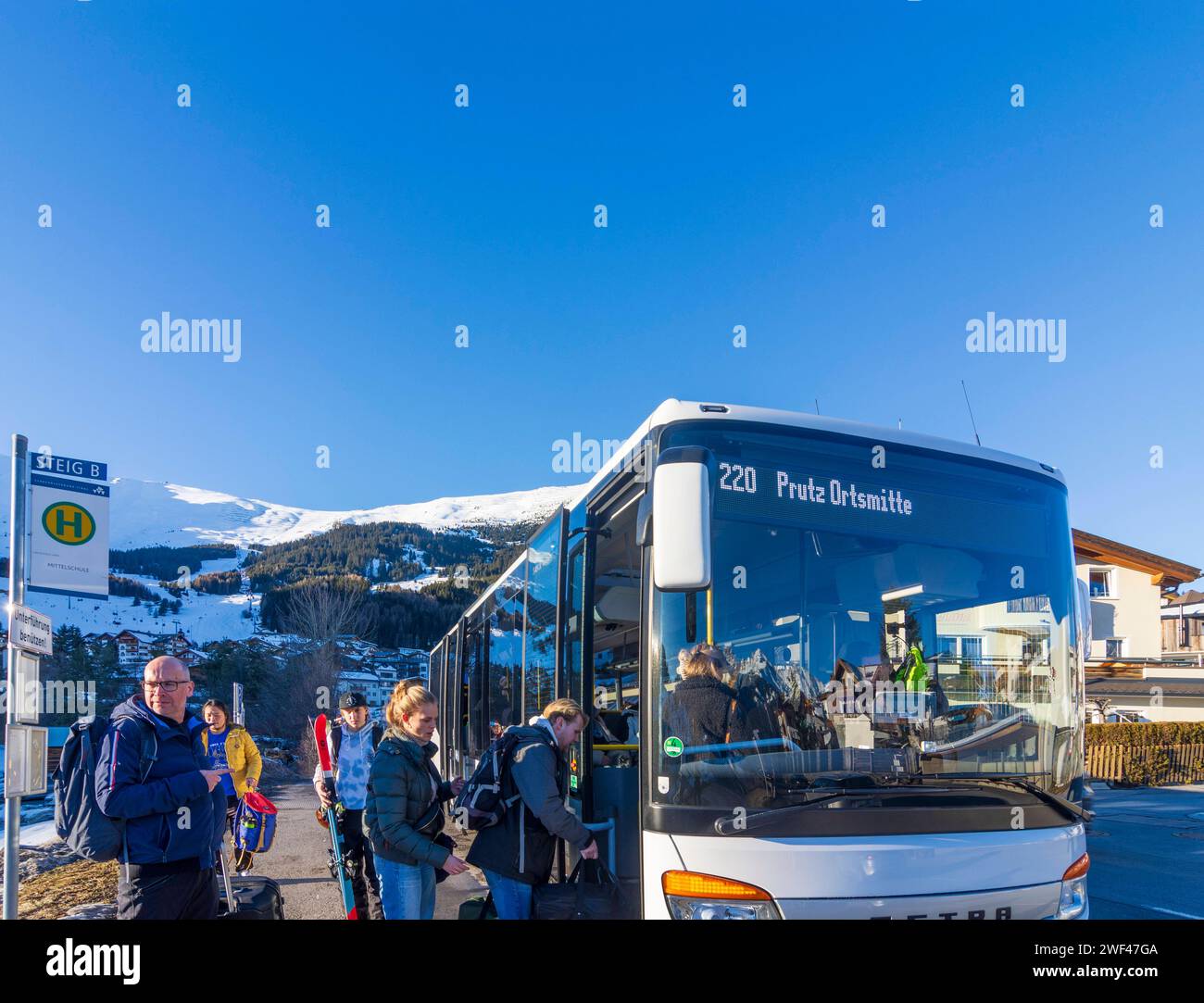Bus snow alps hi-res stock photography and images - Alamy