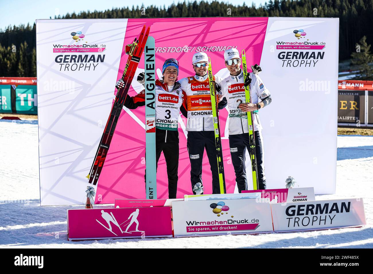 Schonach, Deutschland. 28th Jan, 2024. Siegerehrung der Maenner Wir machen Druck Preis 1.Patz ...