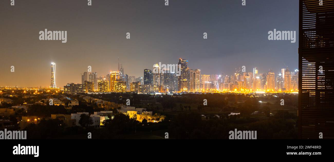 Night panorama of a downtown Dubai area. Banner, wide format Stock ...