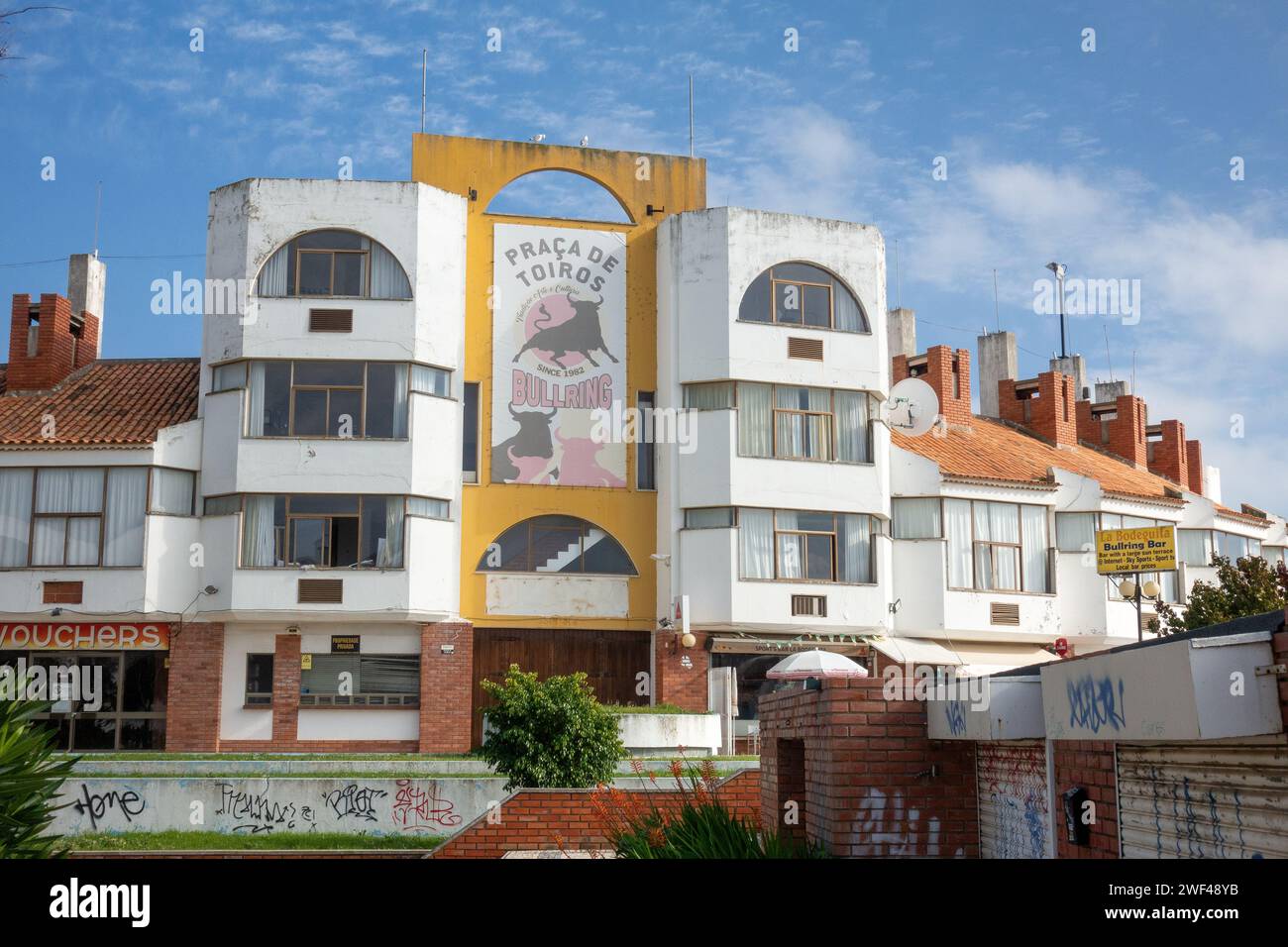 The Old Albufeira Bullring Building Exterior Albufeira Portugal ...