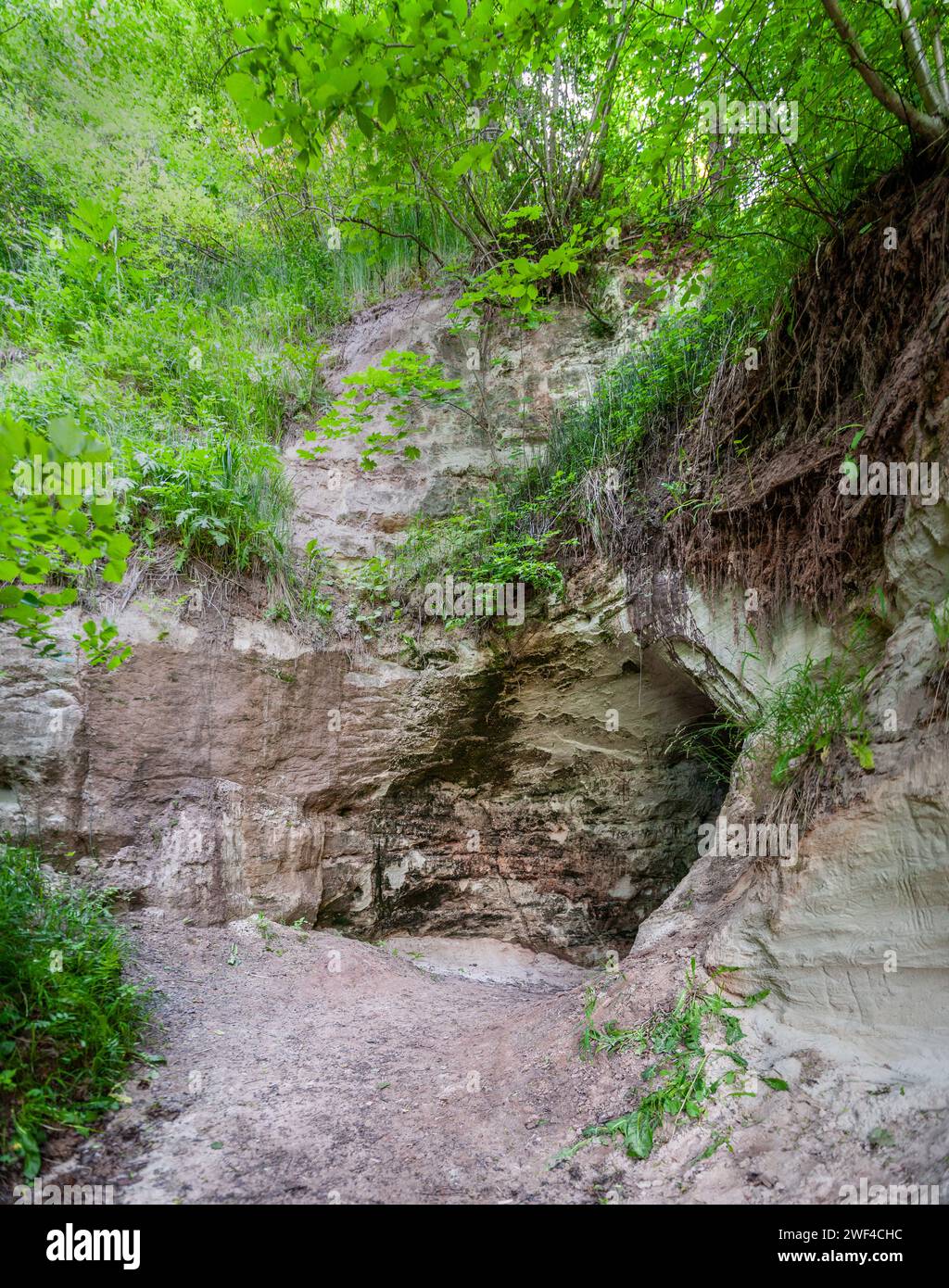 Devils cave hi-res stock photography and images - Alamy