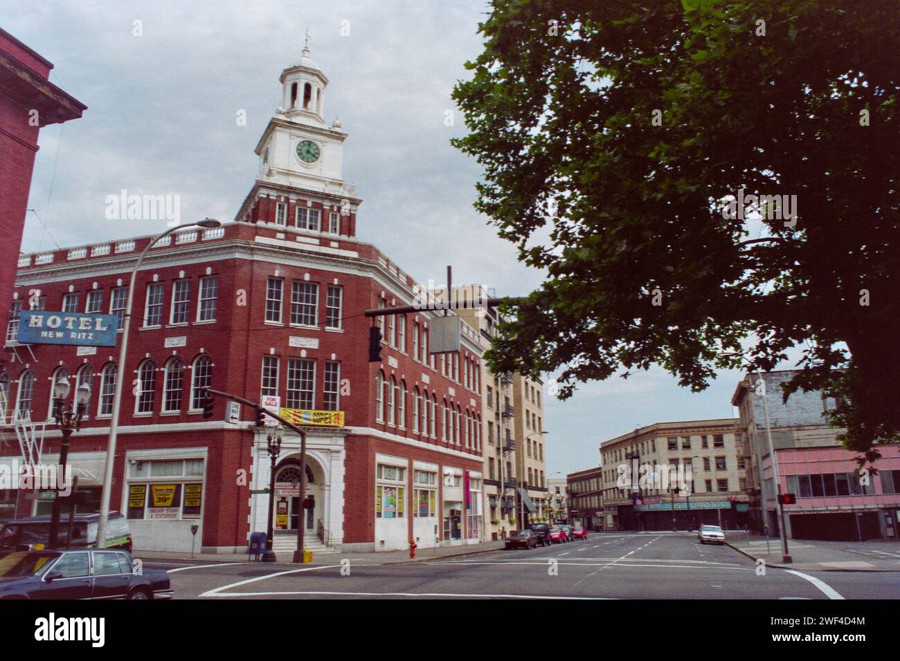 1990s architecture hi-res stock photography and images - Alamy