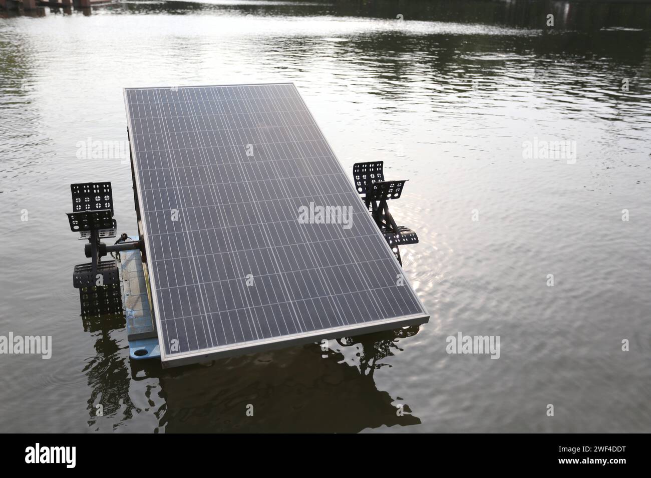Solar water turbine with off system in a pond, Clean energy that can ...