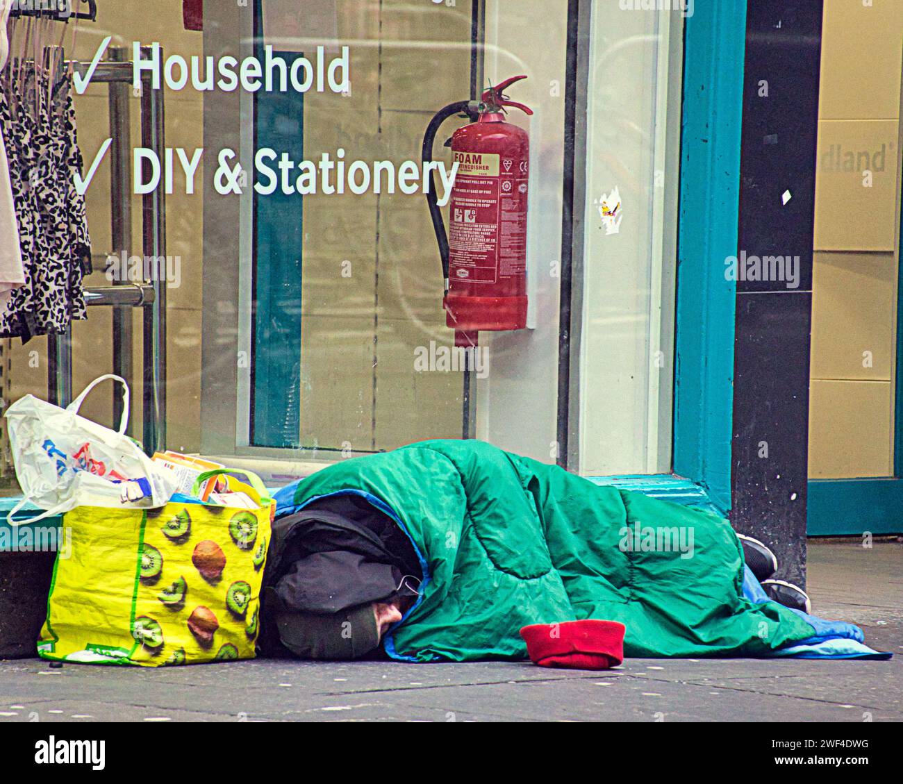 Glasgow, Scotland, UK. 23rd January, 2024. UK Weather: Miserable day ...