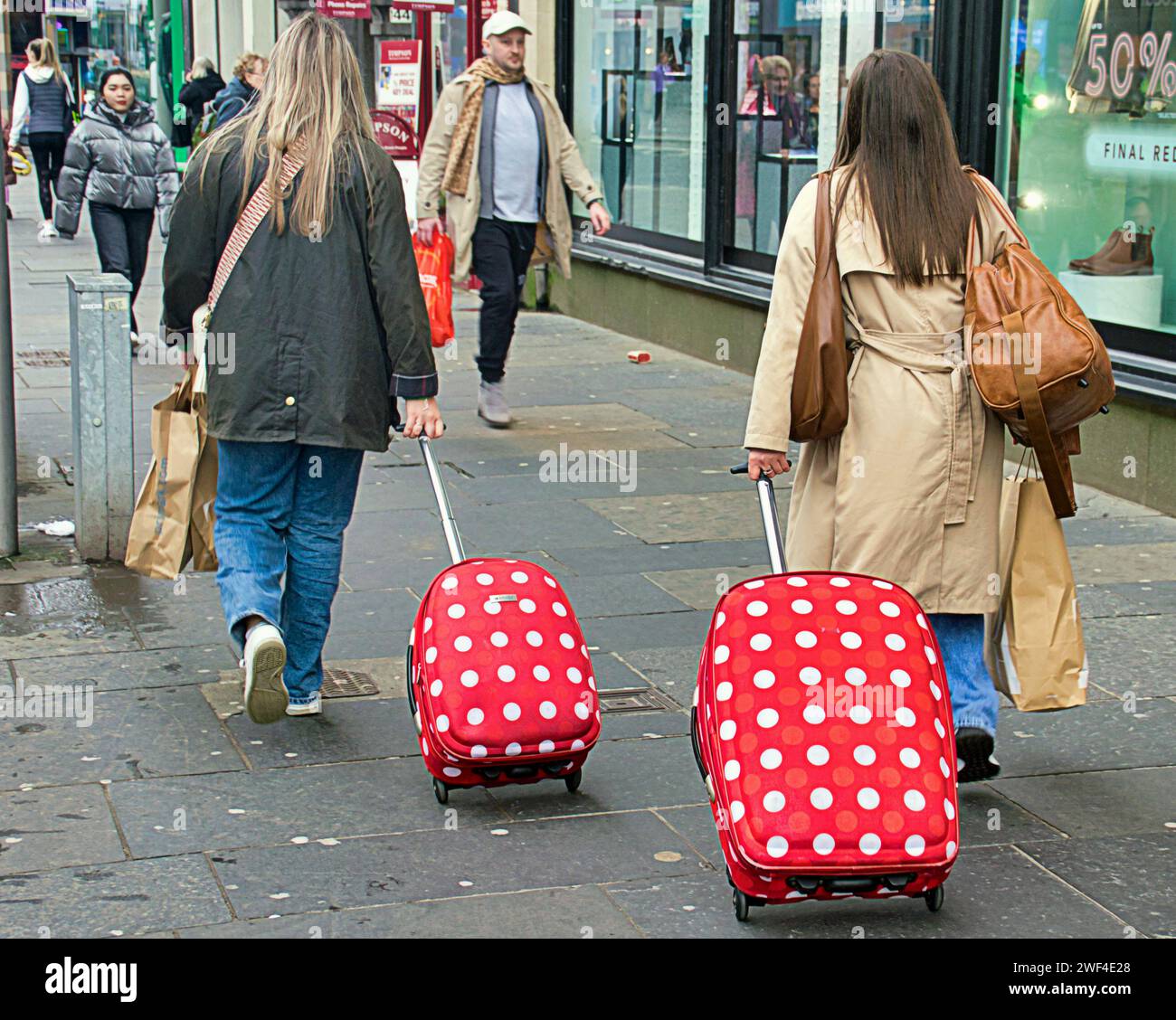 Glasgow, Scotland, UK. 23rd January, 2024. UK Weather: Miserable day ...