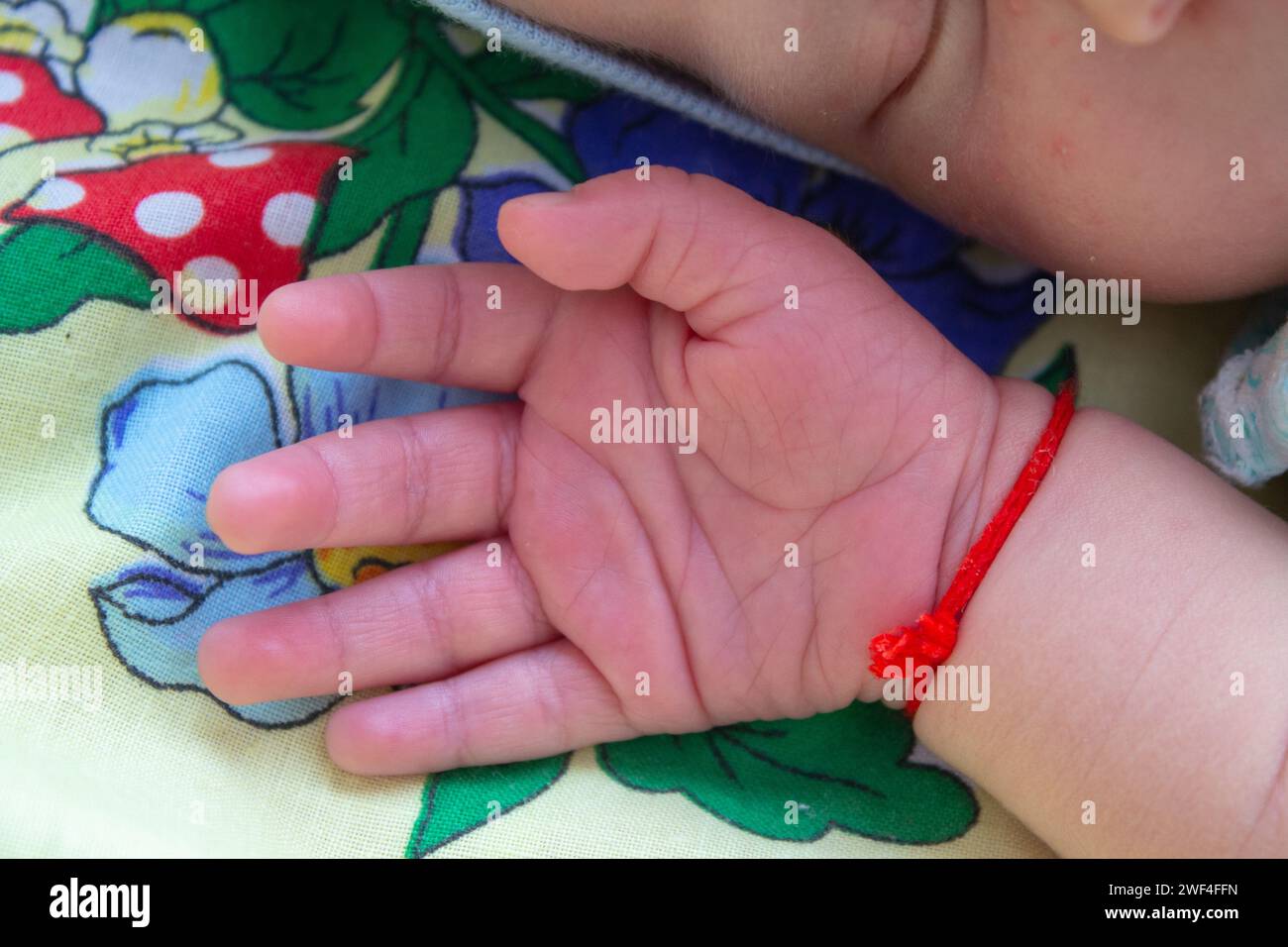 Hand amulet hi-res stock photography and images - Alamy