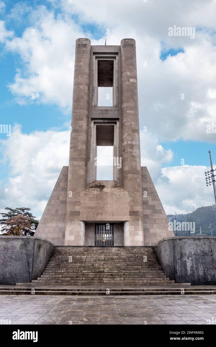 Memorial for the fallen soldiers in World War II in Como, Italy Stock ...