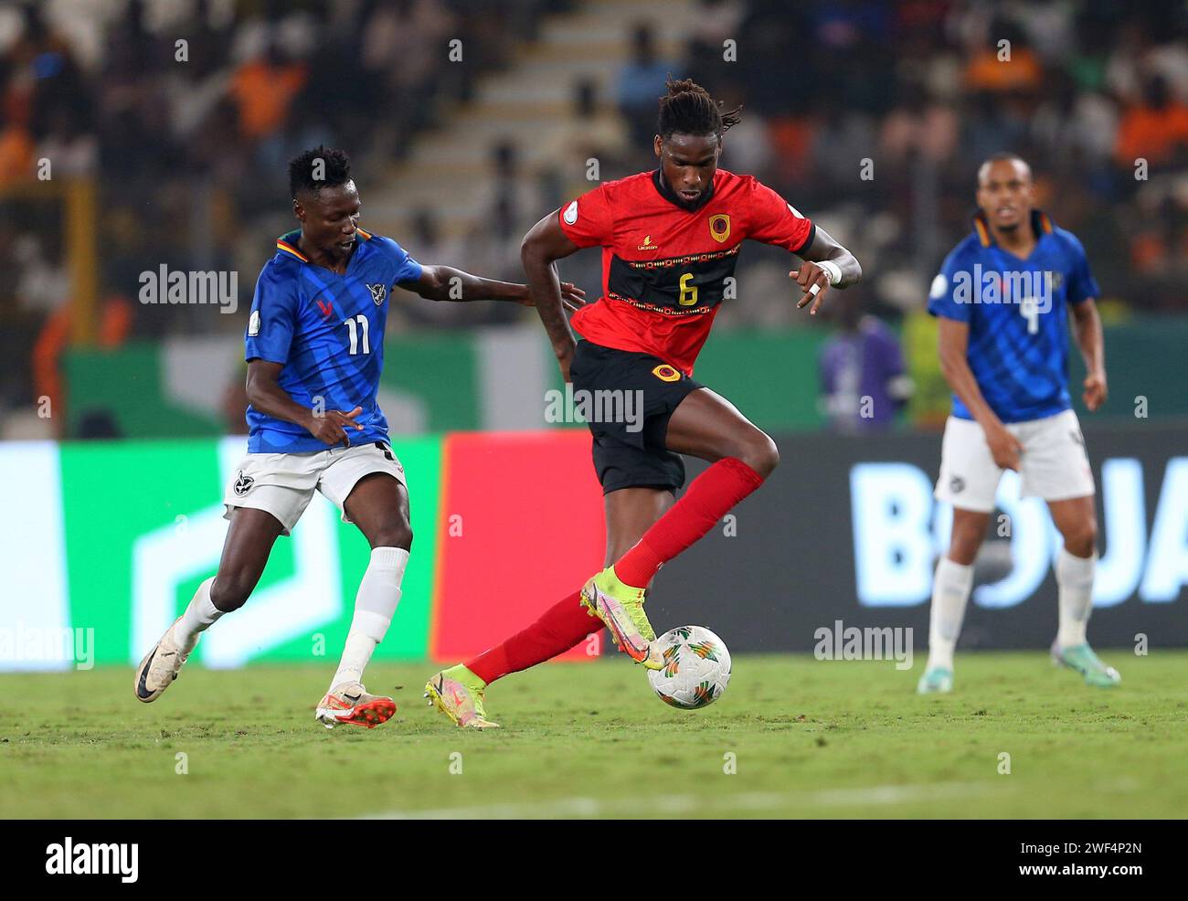 Football angolais hi-res stock photography and images - Alamy