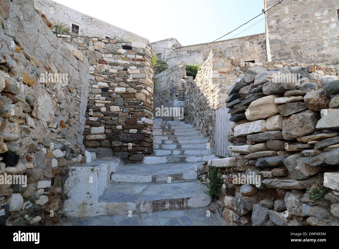 Naxos venetian castle hi-res stock photography and images - Alamy