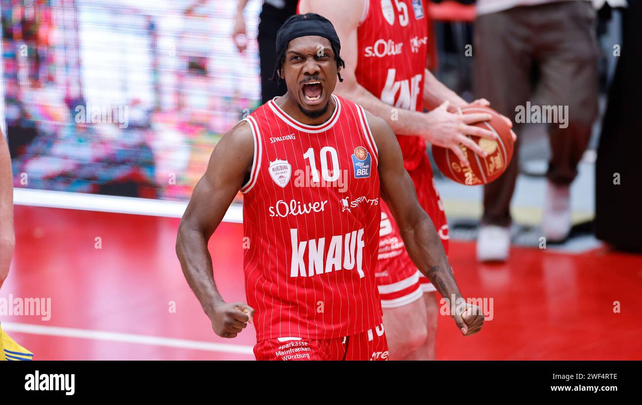 Darius perry wuerzburg baskets hi-res stock photography and images - Alamy