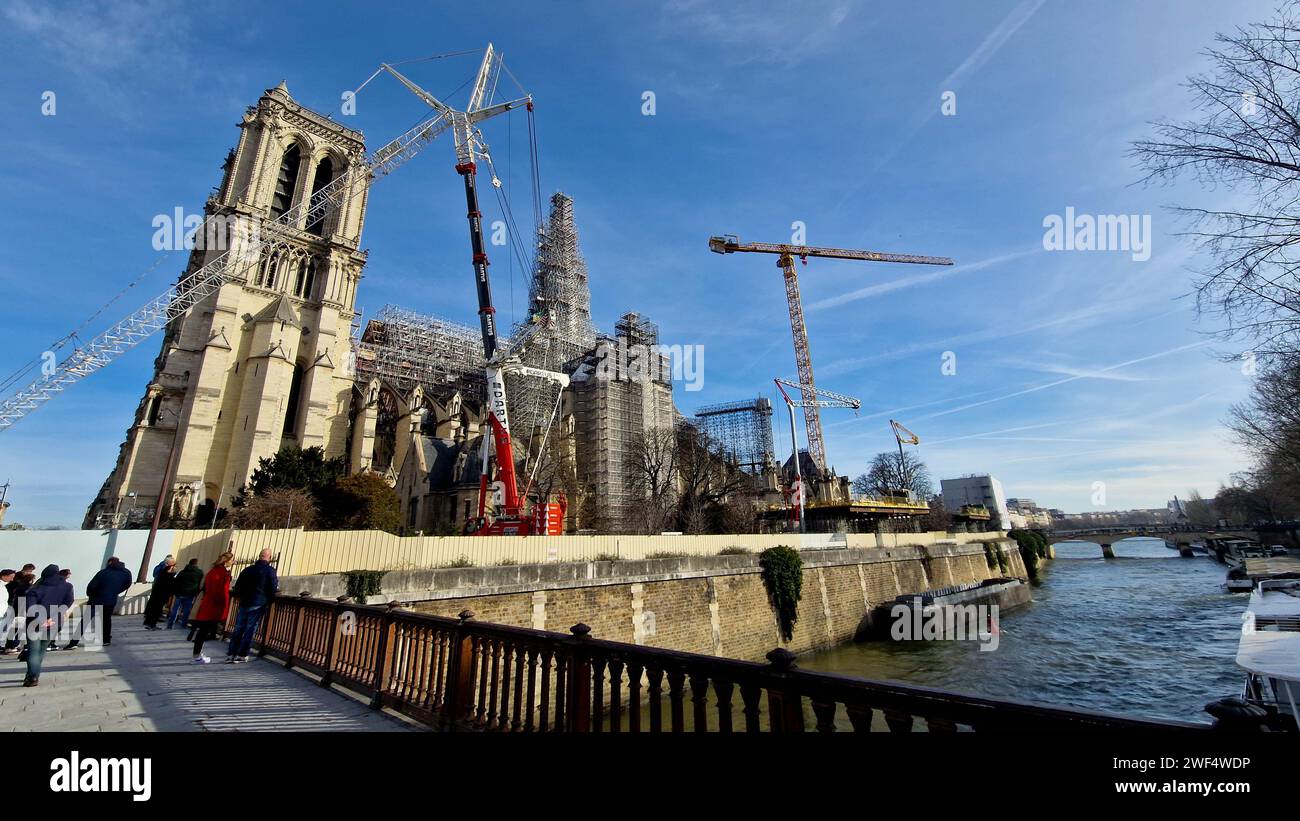 Notre Dame Cathedral Layout