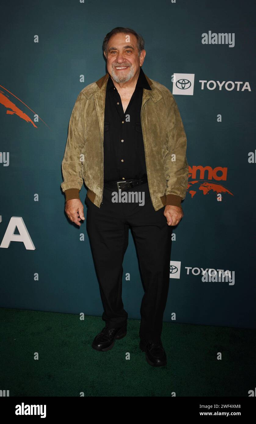 LOS ANGELES, CALIFORNIA - JANUARY 27: Dan Lauria attends The 33rd ...