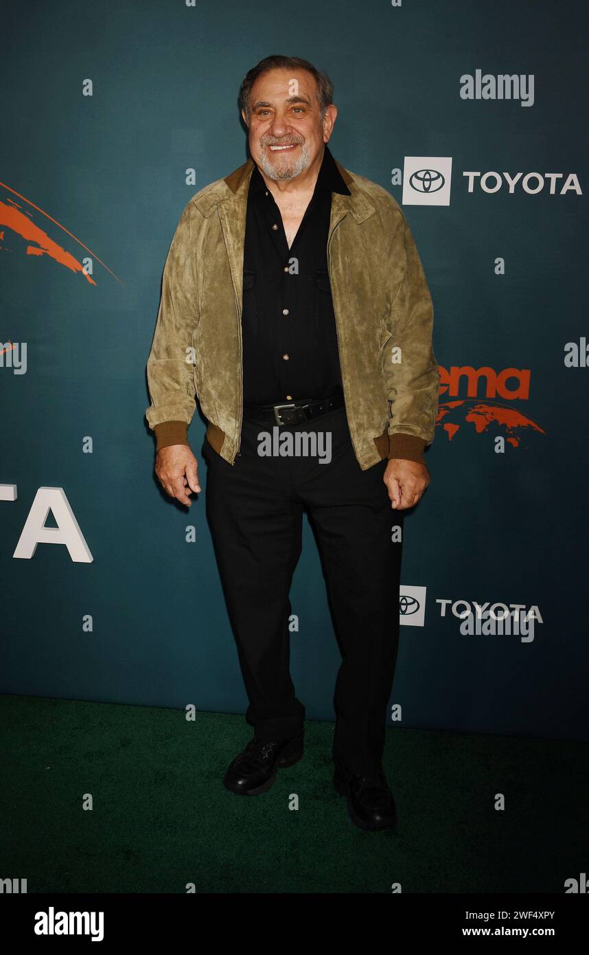 LOS ANGELES, CALIFORNIA - JANUARY 27: Dan Lauria attends The 33rd ...