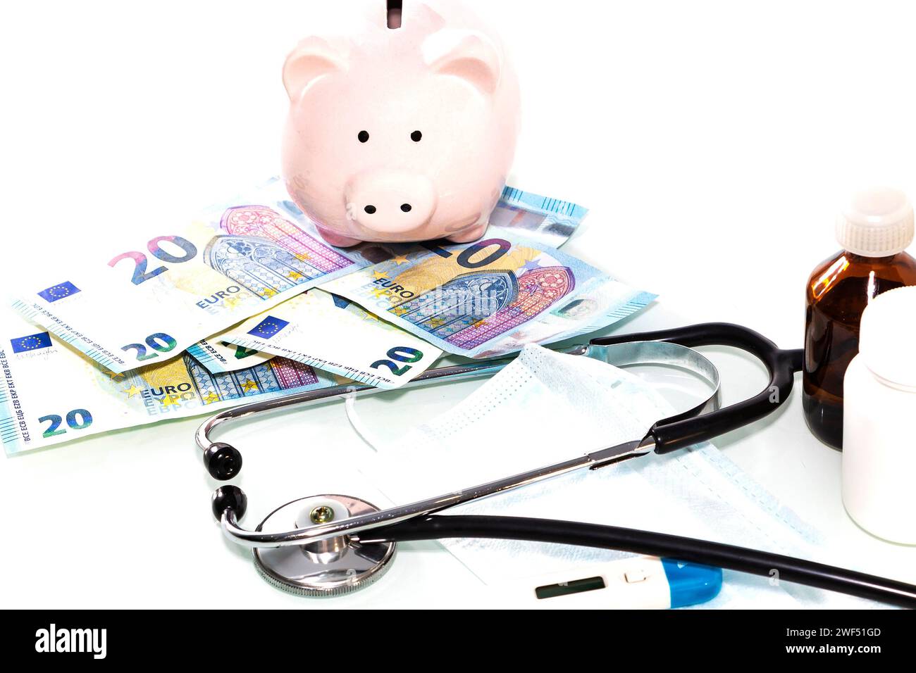 Euro bank notes and tablets hi-res stock photography and images - Alamy