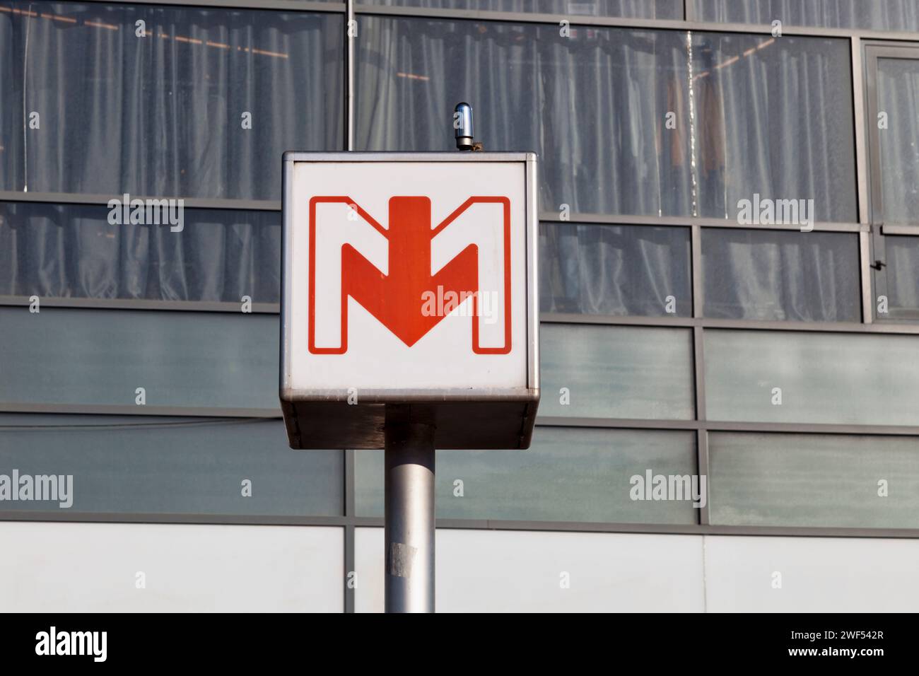 Metro de lille metropole hi-res stock photography and images - Alamy