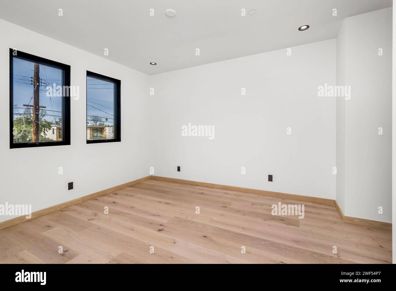 Windows and room hi-res stock photography and images - Alamy