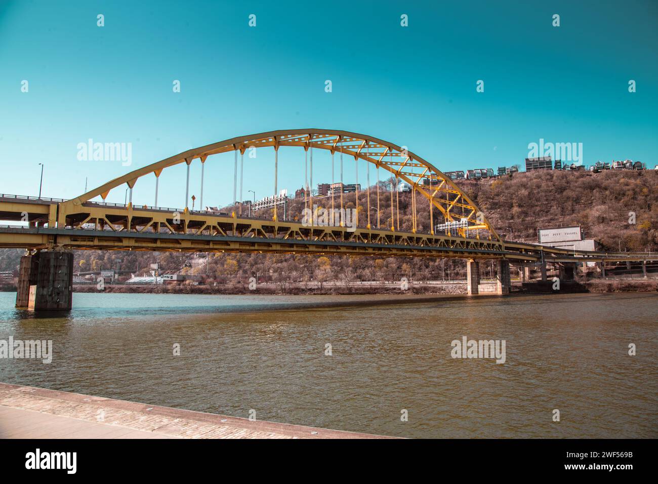Fort pitt bridge point hi-res stock photography and images - Alamy
