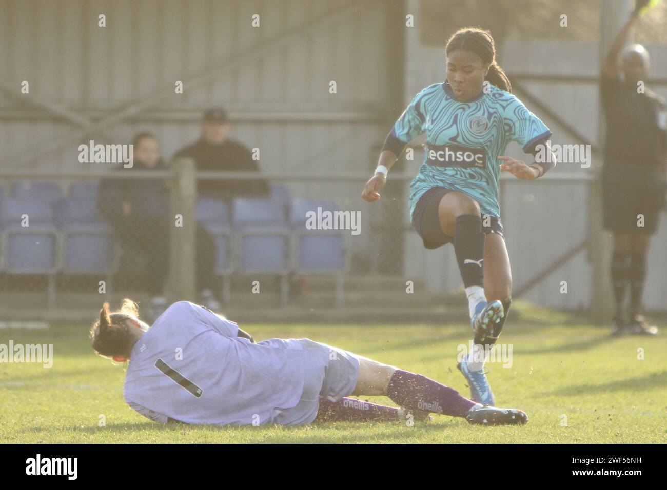 Women feet and football hi-res stock photography and images - Alamy