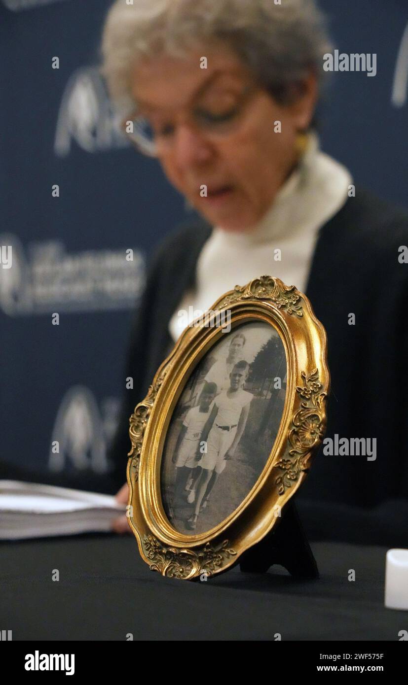 Joyce ii hi-res stock photography and images - Alamy