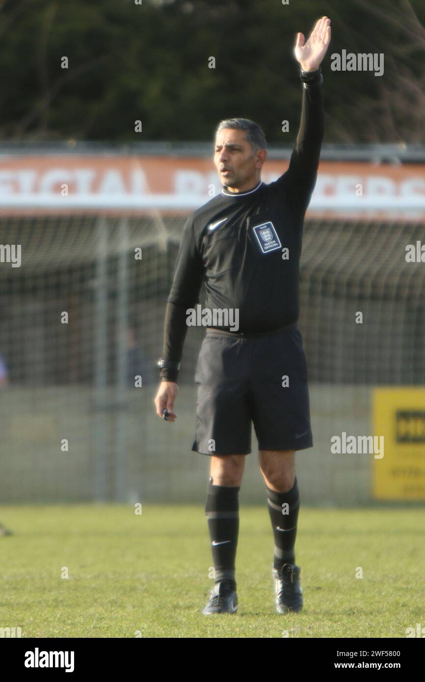 Referee signals hi-res stock photography and images - Alamy