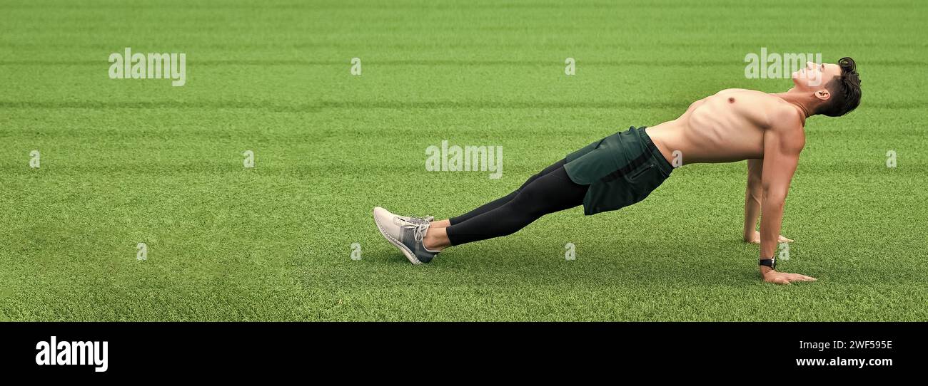 Reversed pose hi-res stock photography and images - Alamy