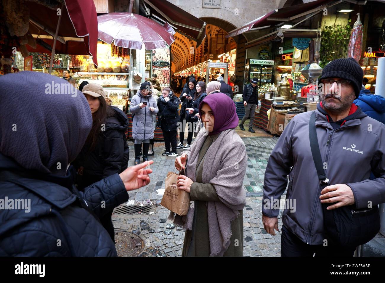 Istanbul, Turkey. 28th Jan, 2024. People in the old market of Istanbul ...