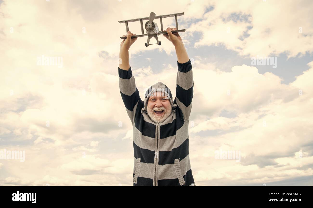 surprised senior retired man. mature man at retirement. old man on sky ...