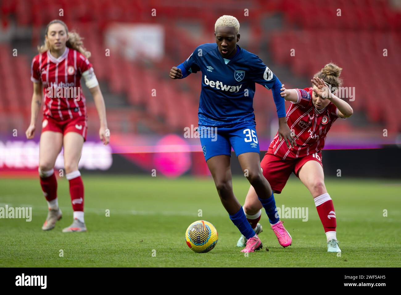 Bristol, UK. 28th January 2024. Princess Ademiluyi of West Ham United ...