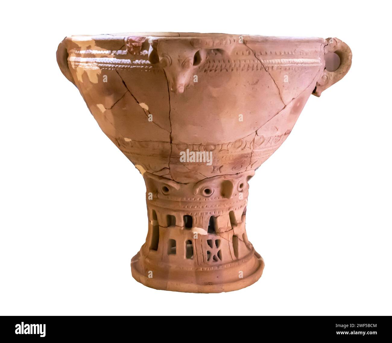 Cult vessel from the Northern Mesopotamian city of Nusaybin, Gırnavaz ...