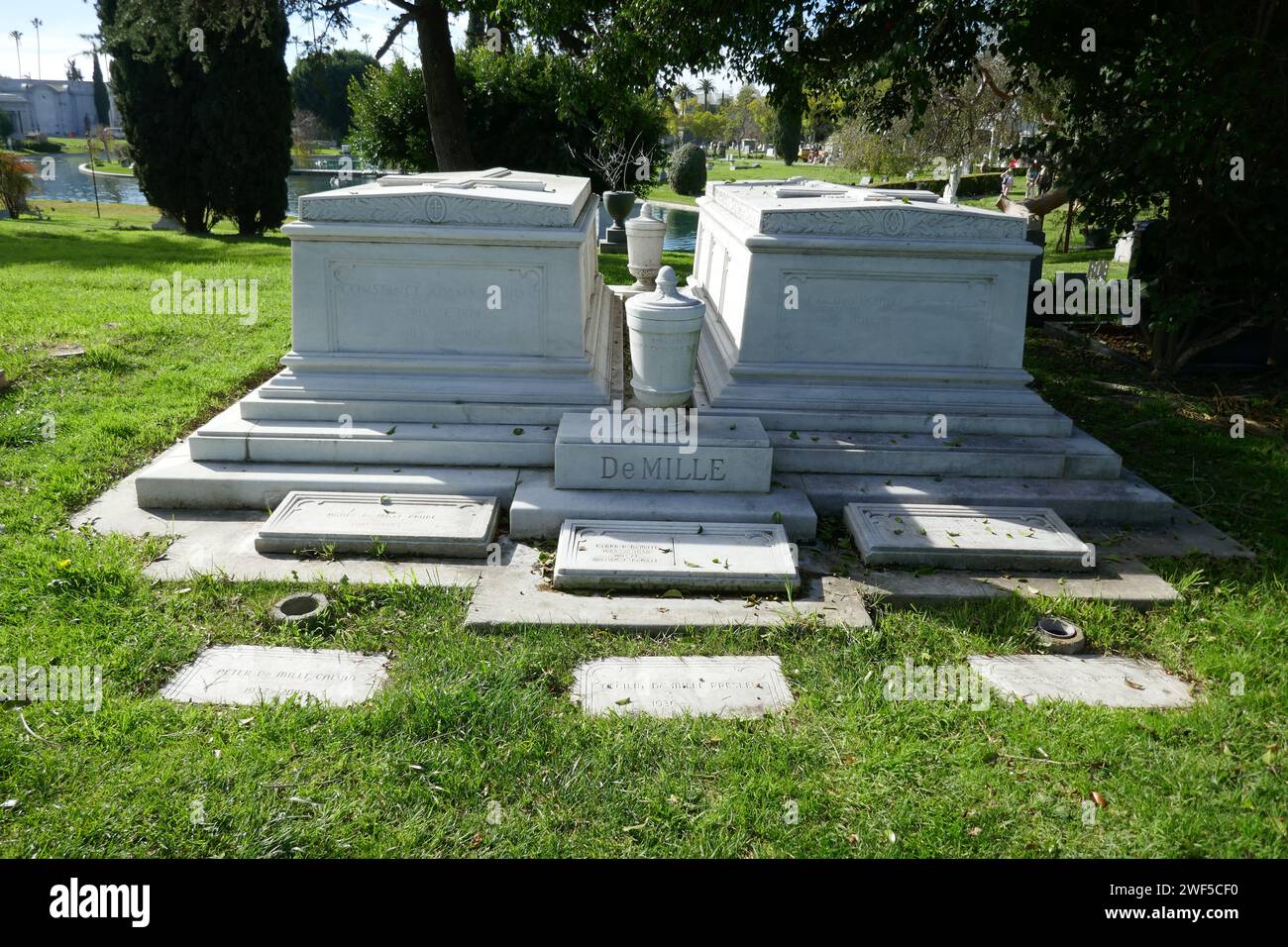 Los Angeles, California USA 27th January 2024 Cecil B. DeMille Family ...