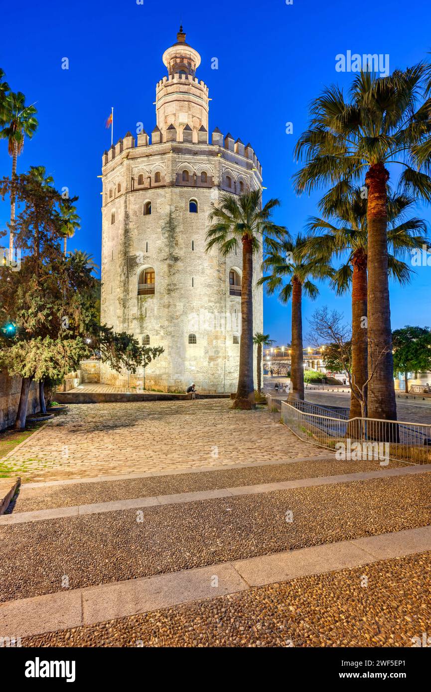 The golden tower of seville hi-res stock photography and images - Alamy