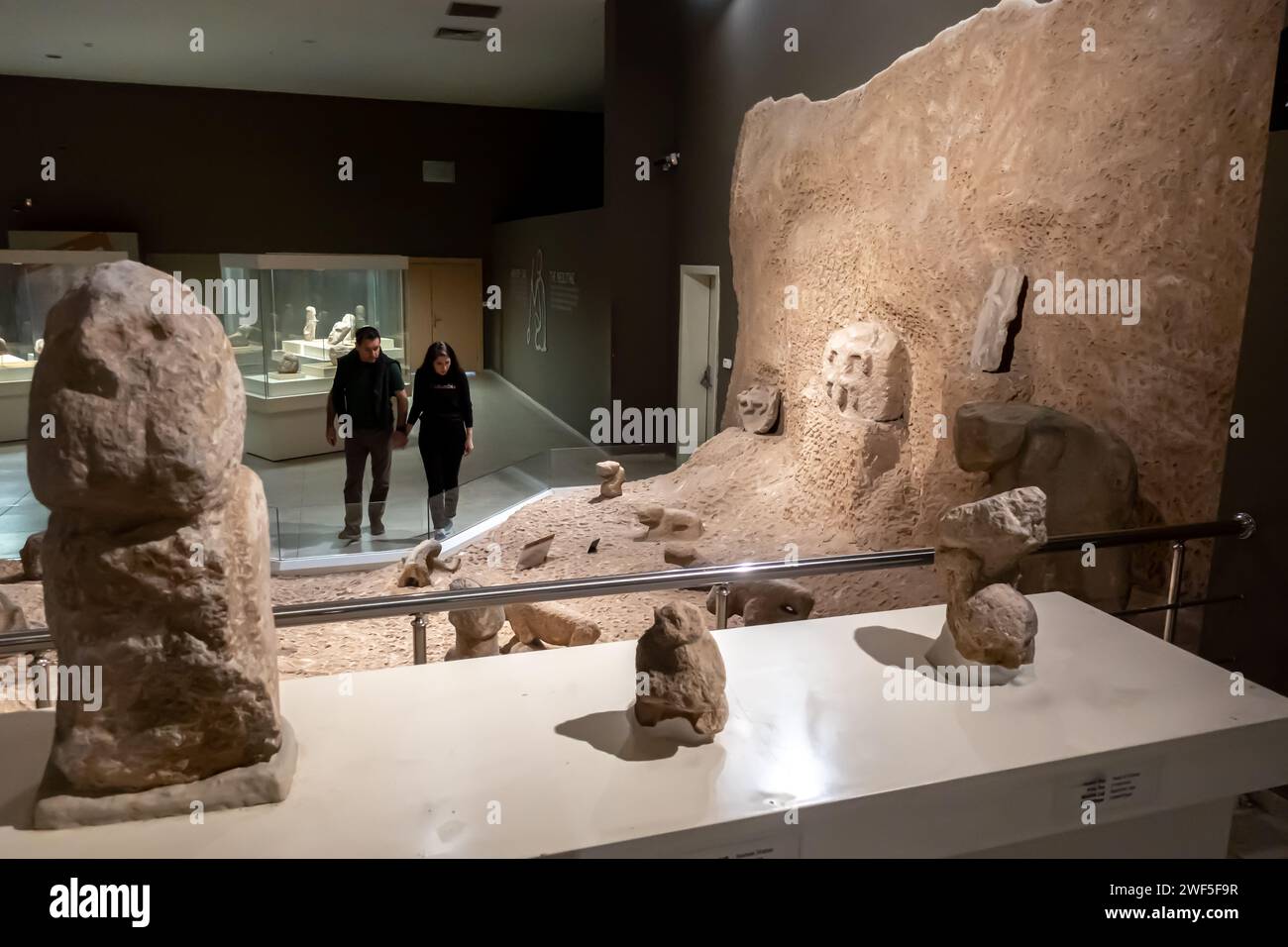 Neolith limestone statues hi-res stock photography and images - Alamy