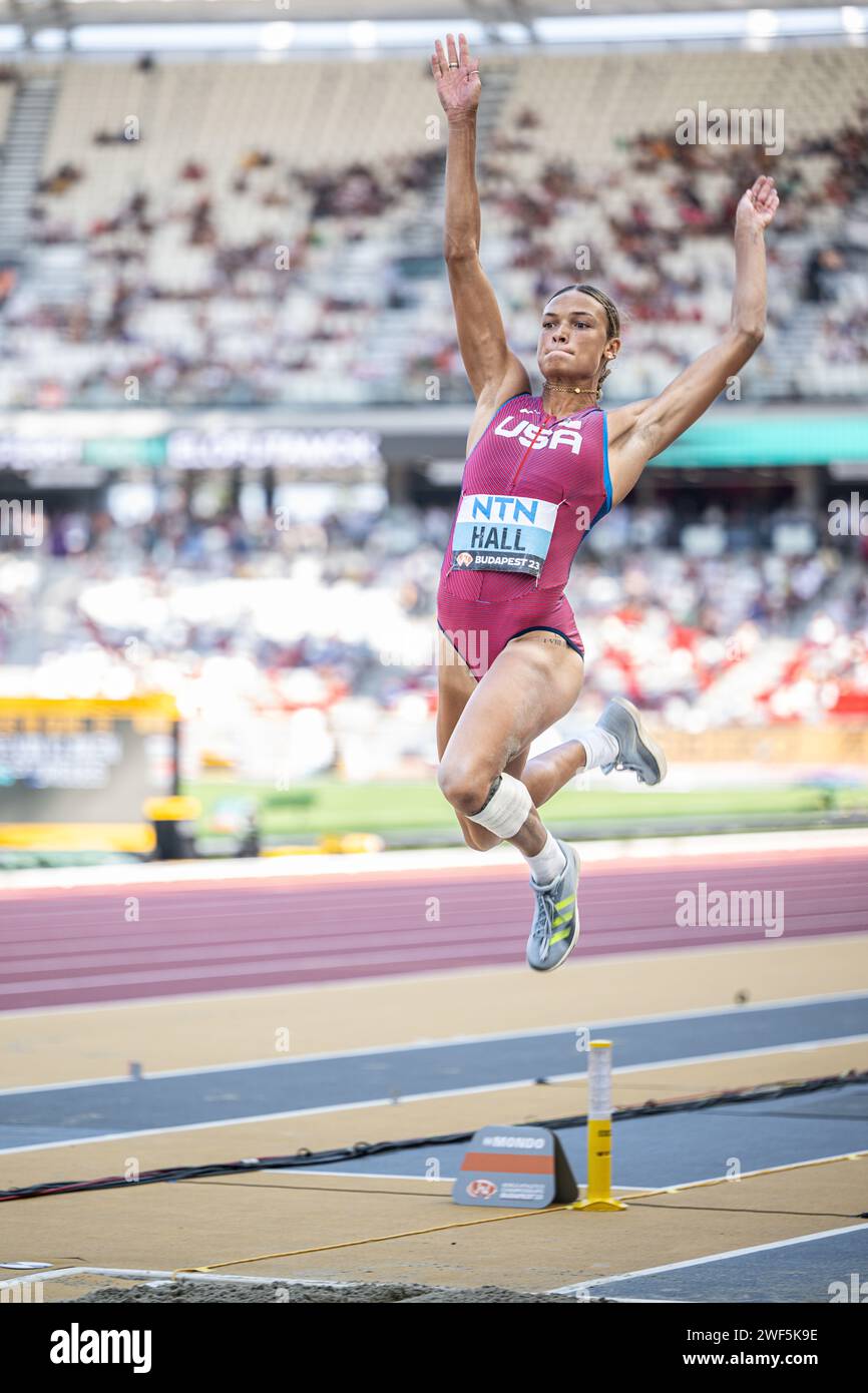 Anna HALL participating in the heptathlon at the World Athletics ...