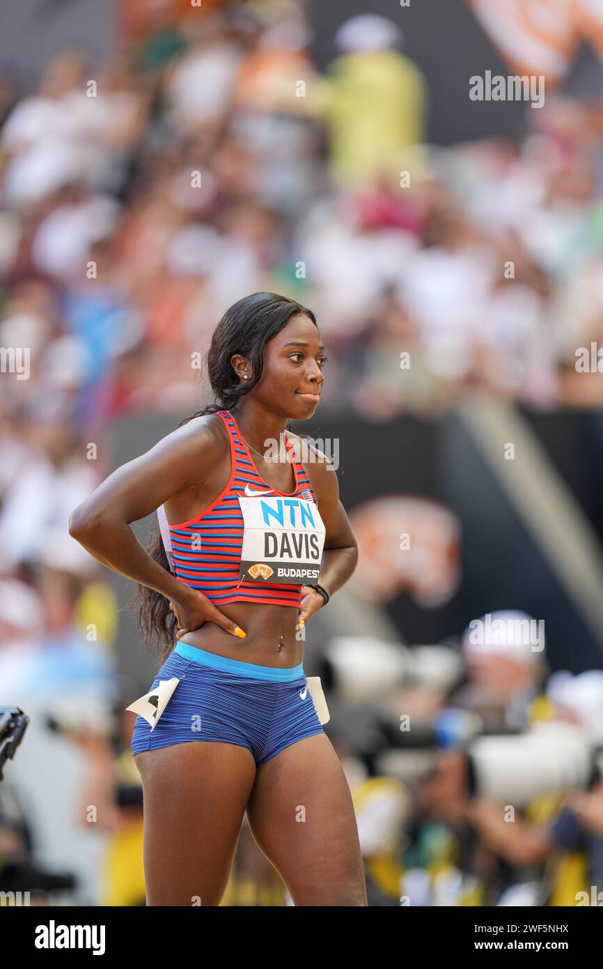 Tamari DAVIS participating in the 100 meters at the World Athletics ...