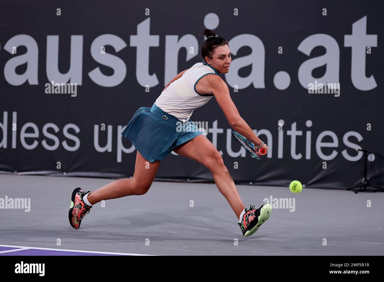 Linz, Upper Austria, Austria. 28th Jan, 2024. Jaqueline Cristian (ROU ...