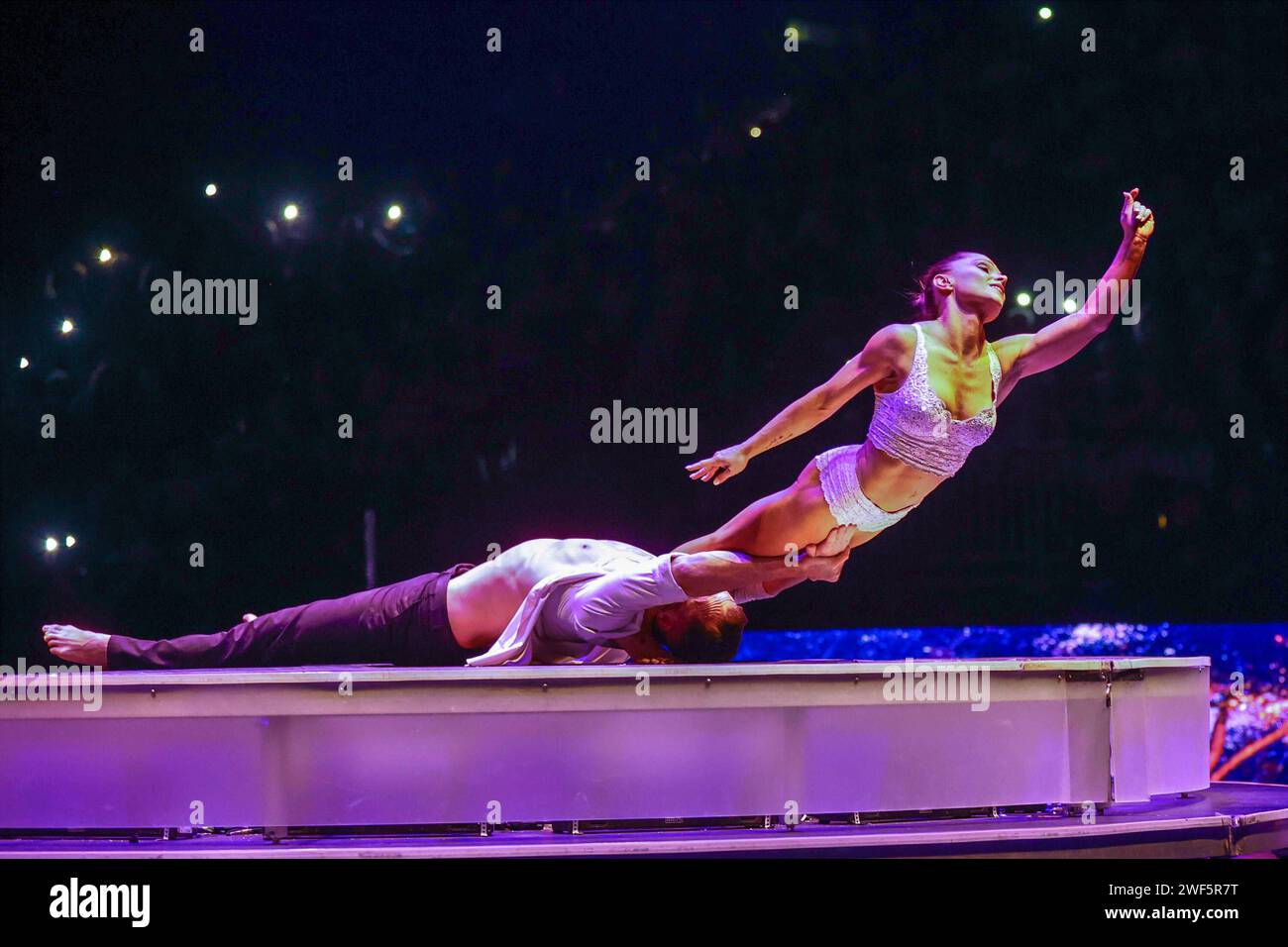 Feuerwerk der Turnkunst - Show Heartbeat 2024 Duo MainTenanT ...