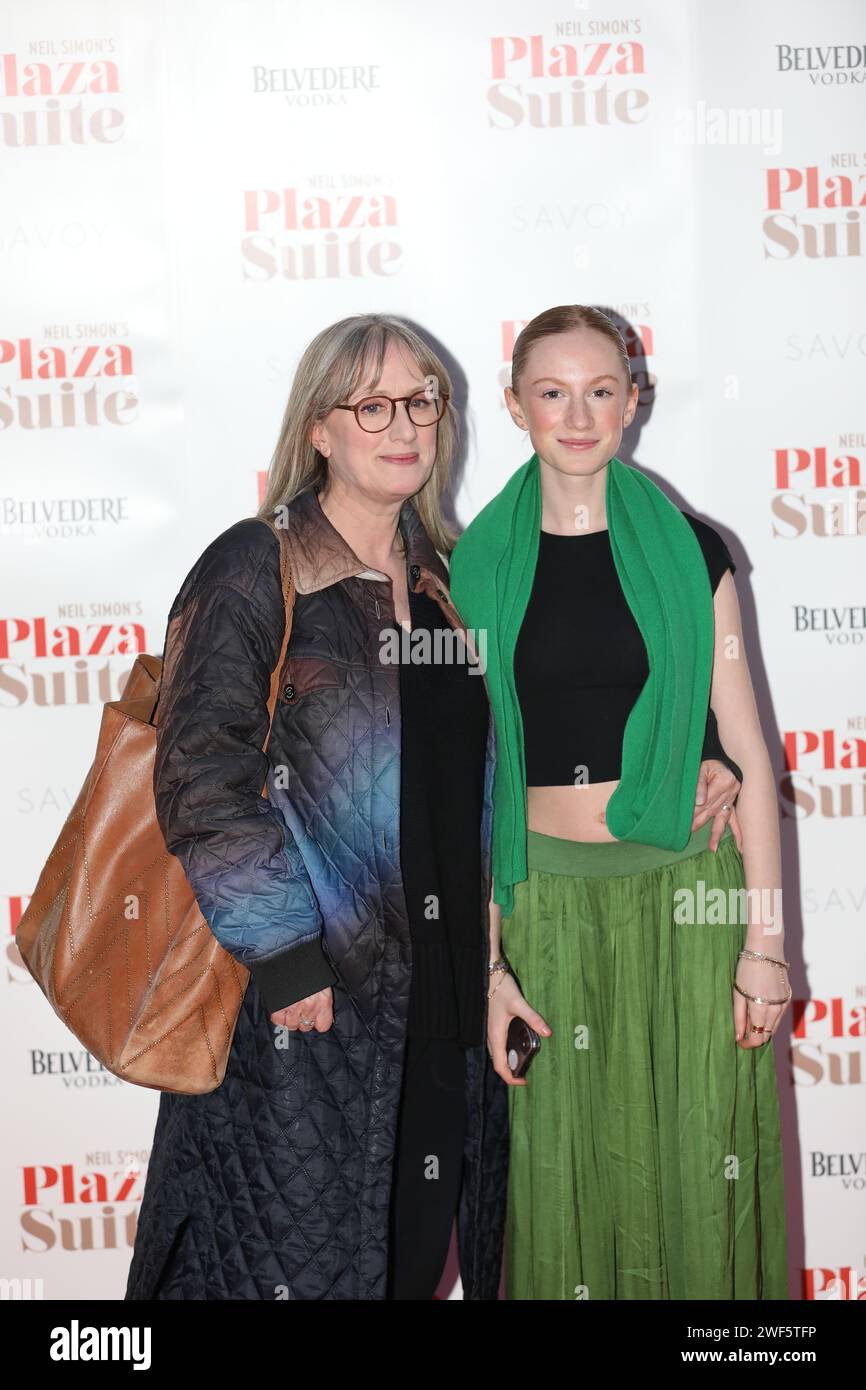 London, UK. 28th Jan, 2024. Jenna Russell and Betsy attend the gala ...